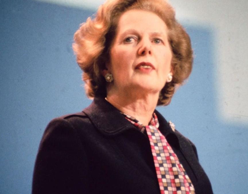 Why do people elect a strong leader? - deciphering voters' psychology